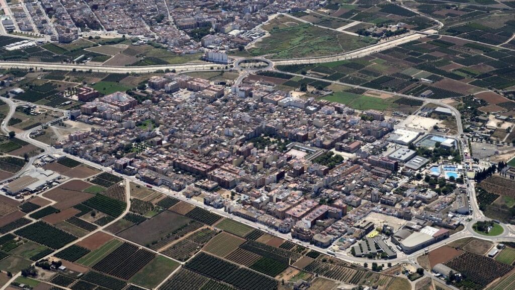 Almussafes, cómo llegar y qué hacer en este pueblo